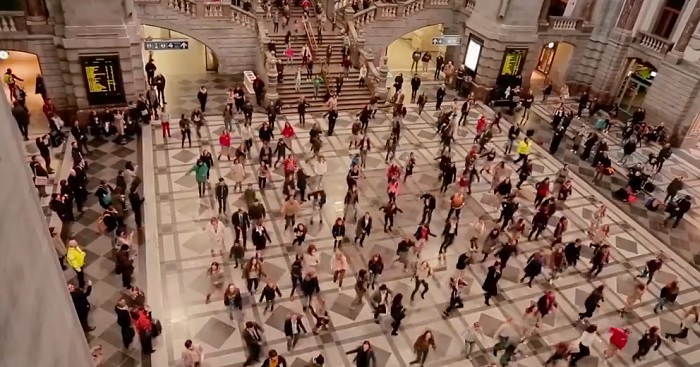 A Feel Good Flash Mob At Antwerp’s Central Station Will Make Your Day
