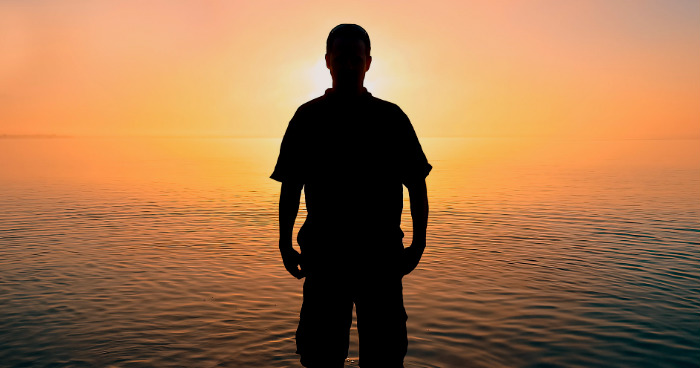 Stay Alone Until You Find Someone Who Cares About You & Does These 8 Things