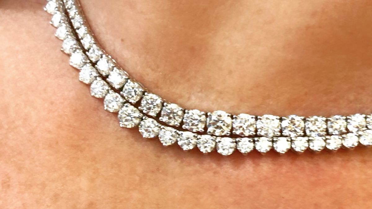 Husband Noticed Wife Wearing A Diamond Necklace