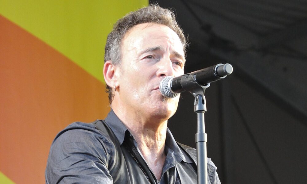With Heavy Hearts... Our Prayers For The Springsteen Family: Tragic ...