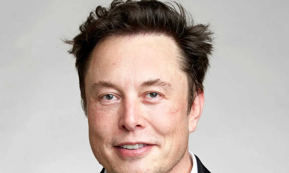 Elon Musk Shows Off Stunning Weight Loss In A Santa Claus Suit Elon Musk Shows Off Stunning Weight Loss In A Santa Claus Suit