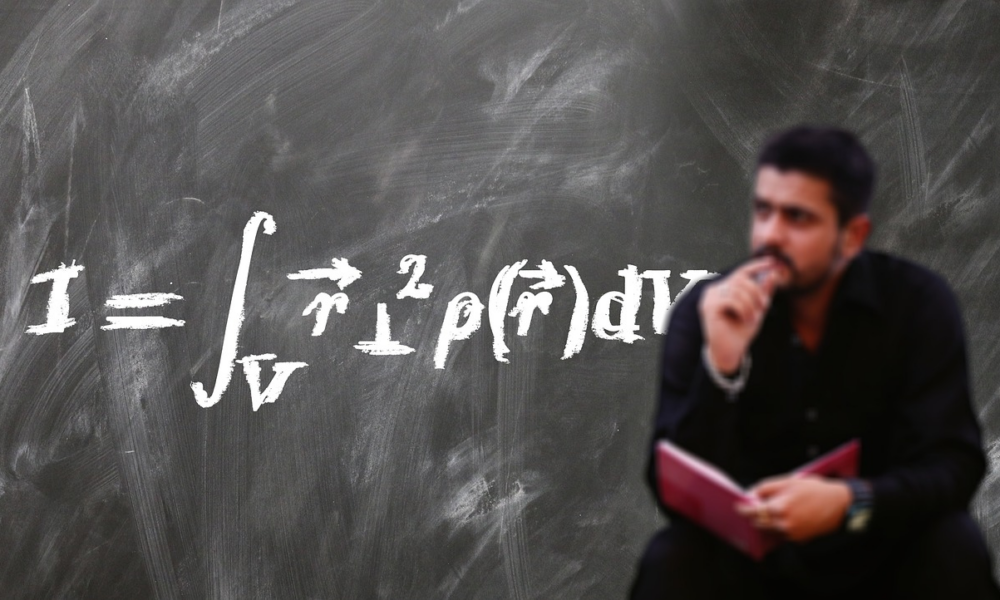 Reasons to Consider Putting Aluminum Foil Behind Your Router