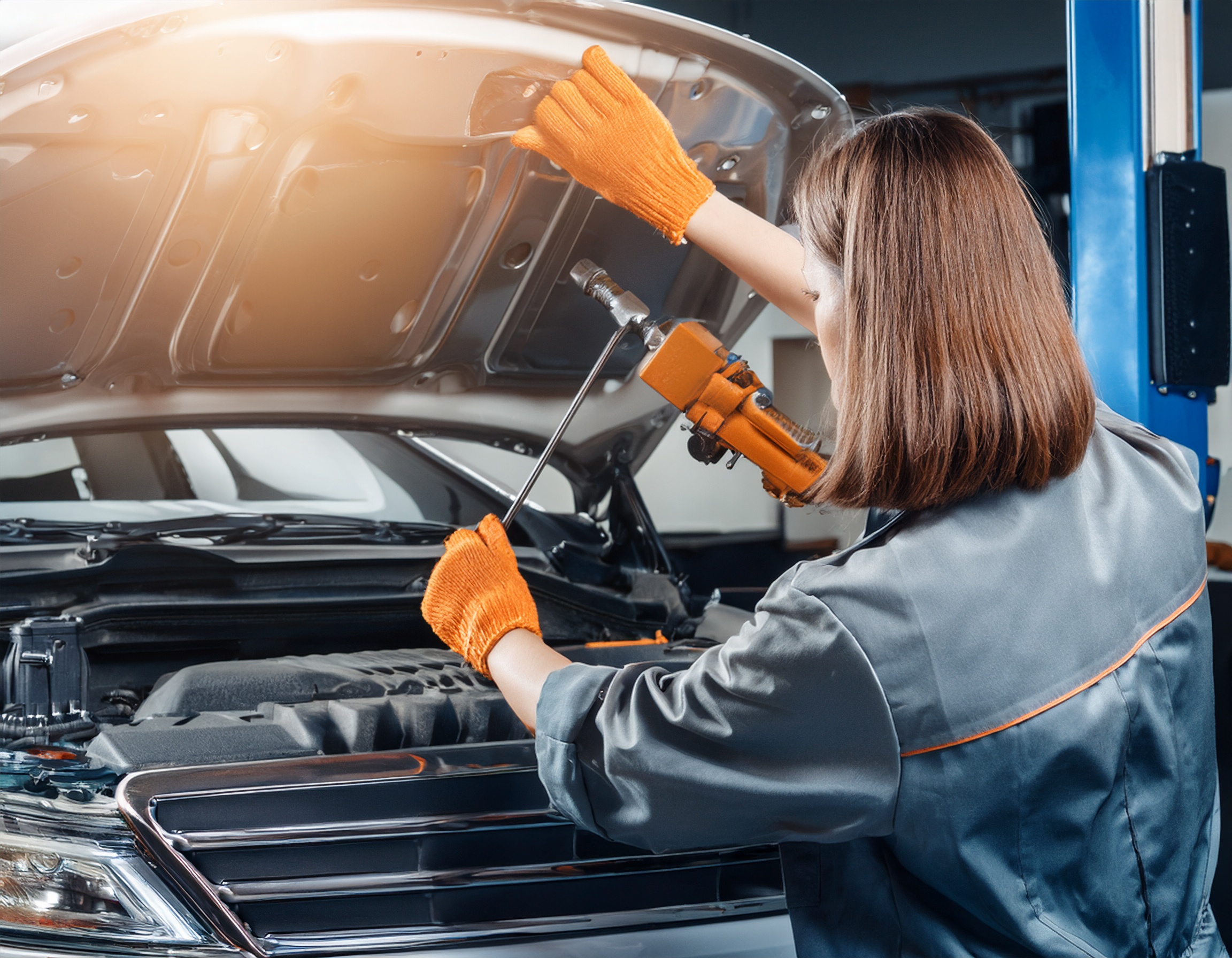 The New Girl Mechanic Was Harassed By The Guys, And The Next Day She ...