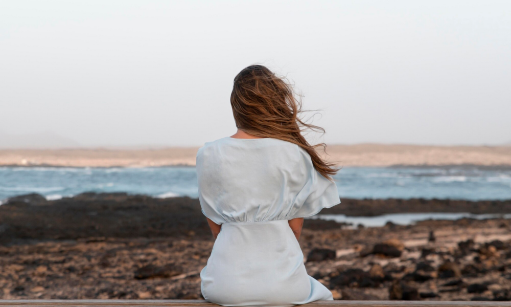 A 20-Tear-Old Missing Model Was Discovered At The Side Of The Road With ...