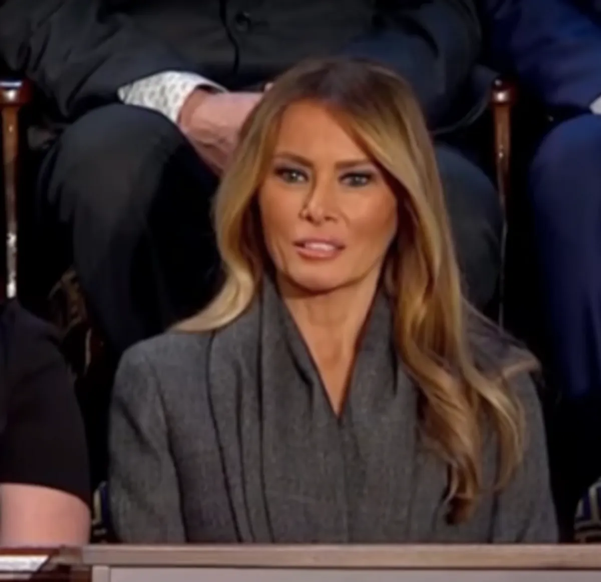 An Expert In Body Language Explains The Significance Of Melania Trump's ...