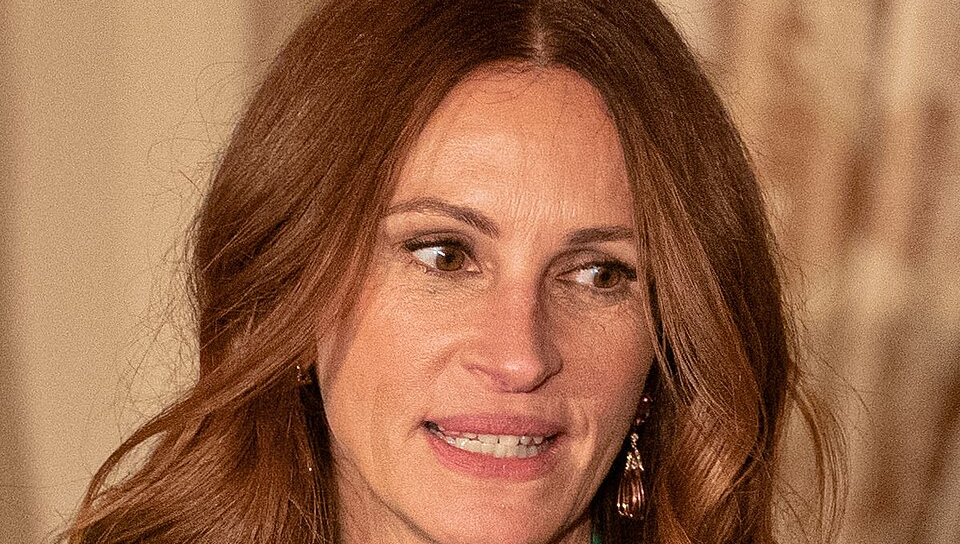 Julia Roberts Shares Grief With Fans After Devastating Family