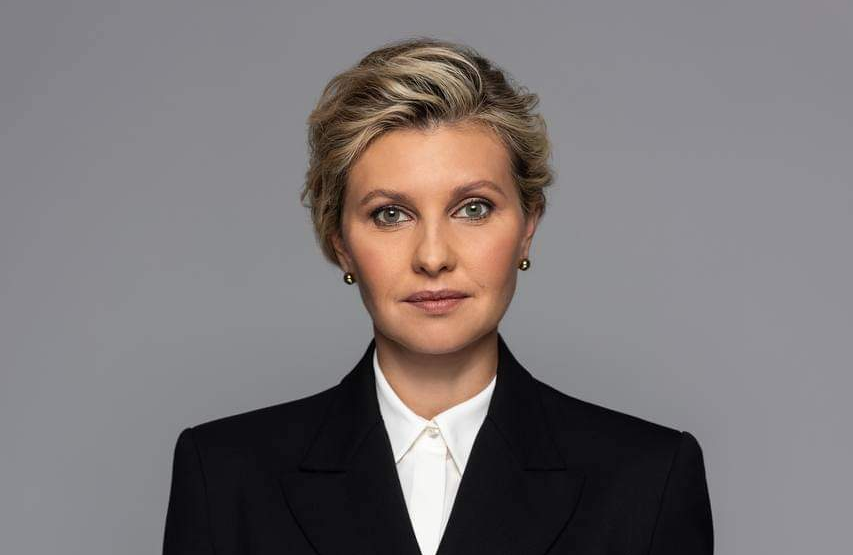 Ukrainian First Lady Turns Heads During Historic Vatican