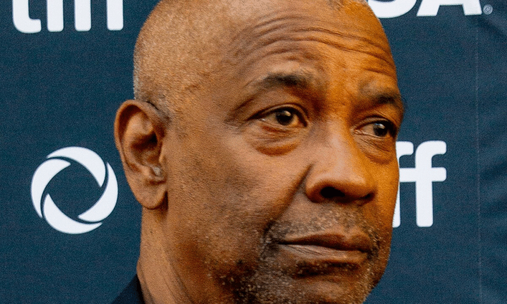 Lip Reader Claims To Know What Denzel Washington Yelled