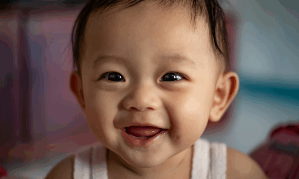 Simulation Reveals What Babies Actually See When They Are Born — And It ...