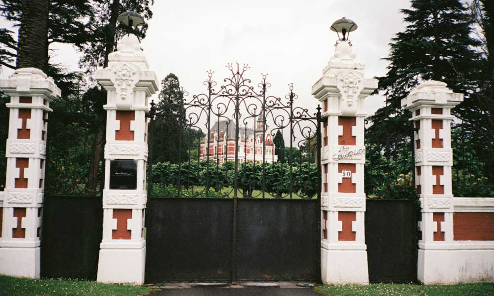 "Please Let Him See It": He Ignored The Girl At His Mansion Gate Until ...